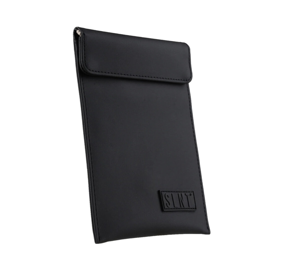 SLNT Magnetic Faraday Key Fob Bag - Millbrook Tactical Group Inc.